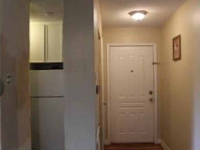 909 Silber Rd, Unit 18C, Houston, TX 77024 | MLS #80735 | Compass