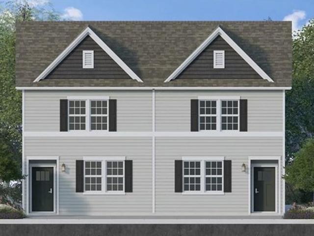 909 Still Waters Ln, Pennsburg, PA 18073