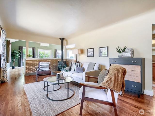 909 SW Langston Road