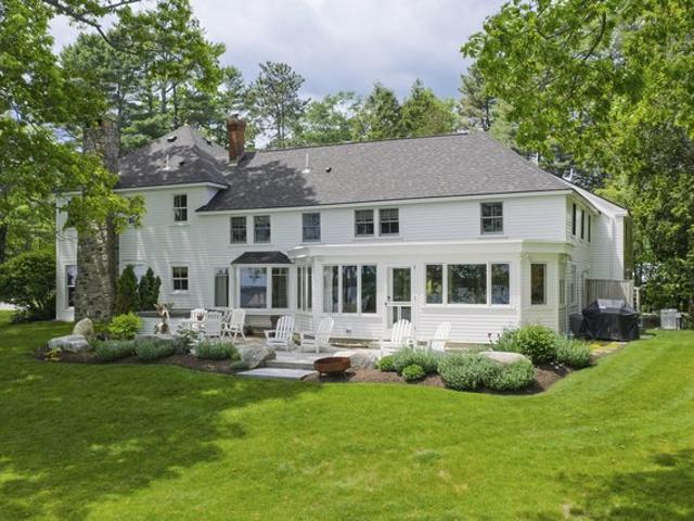 909 Princes Point Rd, Yarmouth, ME 04096