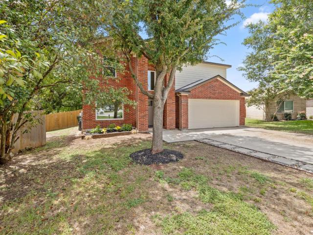 909 Rocking Spur Cv