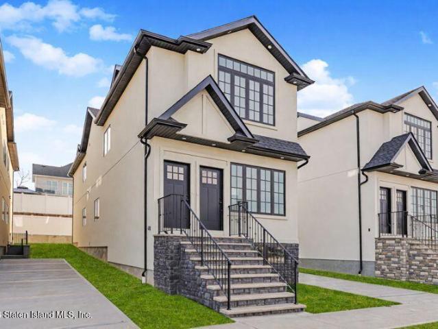 909 Rathbun Avenue | Compass