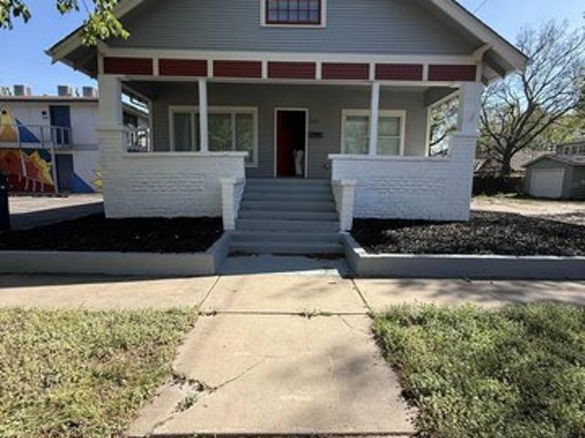 909 W 11th St N, Wichita, KS 67203