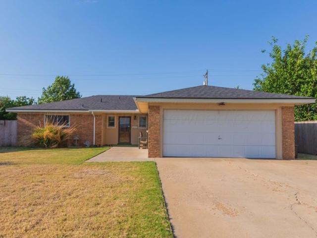 909 W Terry Rd, Pampa, TX 79065