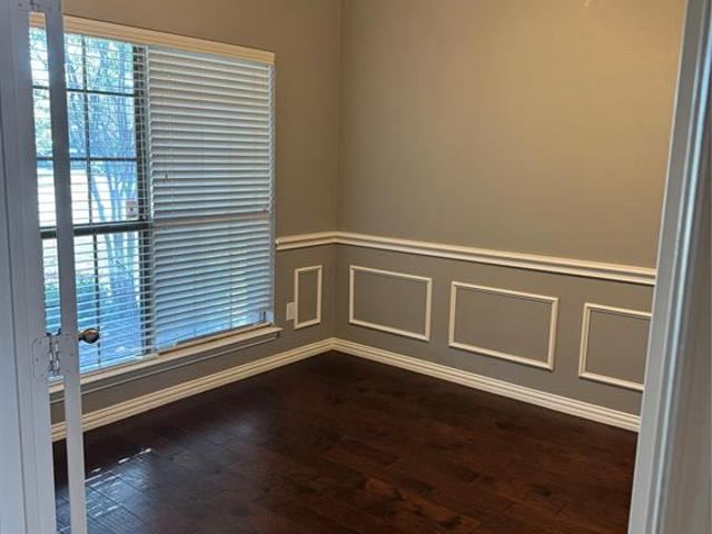 909 White Porch Avenue