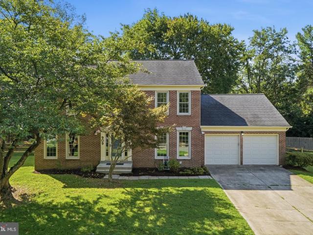 909 Willowleaf Way