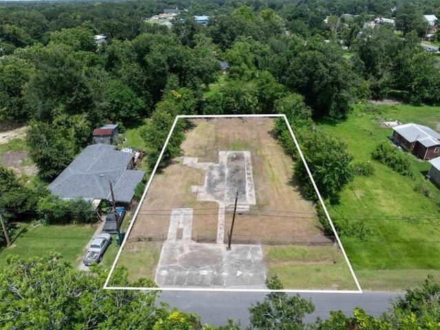 909 Vincent St, Vinton, LA 70668