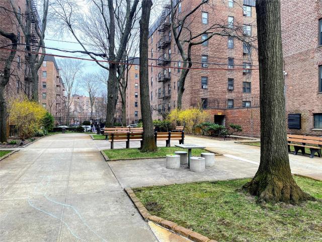90 09 Northern Boulevard, Unit 303