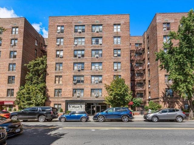 90 11 35th Avenue, Unit 1D | Compass