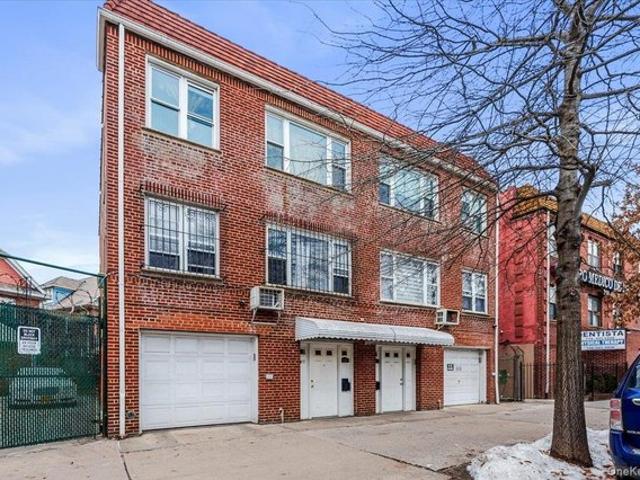 90 27 Elmhurst Ave, Jackson Heights, NY 11372