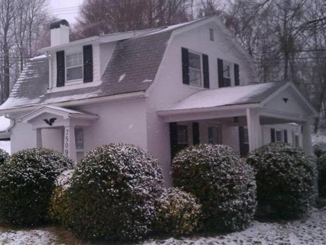 $90 / 2br * 2 BDR Cottage For Rent * Lynchburg