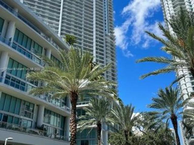 90 3rd St SW #1209, Miami, FL 33130