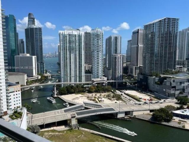 90 3rd St SW #2912, Miami, FL 33130