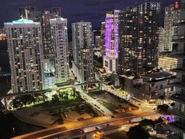 90 3rd St SW #4209, Miami, FL 33130