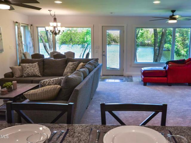 90 W Shore Drive