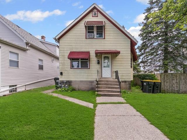 90 W 28th Pl, South Chicago Heights, IL 60411