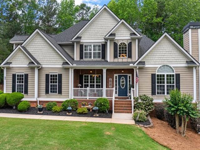90 Westwind Dr, Coweta, GA 30263
