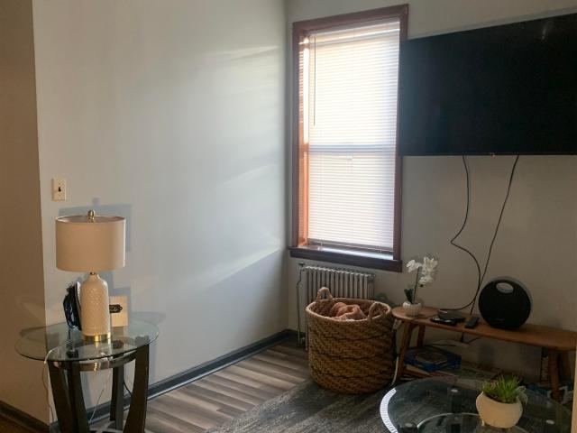 90 Williams Ave # 1