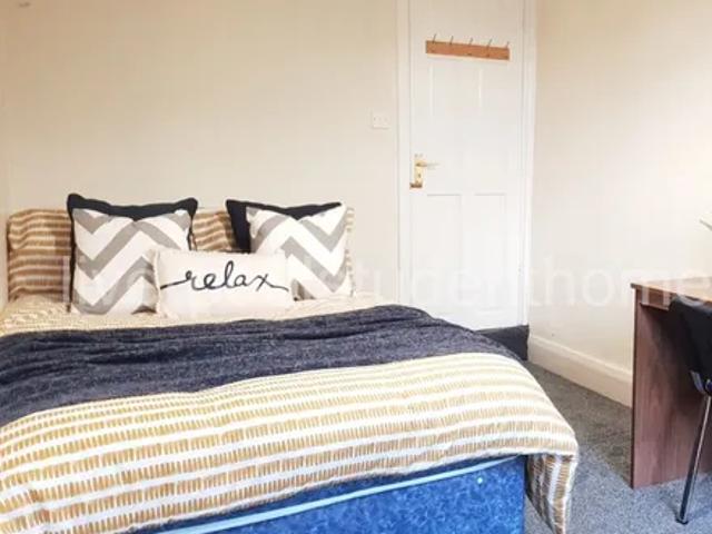 90 Albert Edward Road, Liverpool, L7 8RZ, United Kingdom | 4 bed house for rent #154579360 | Rentberry