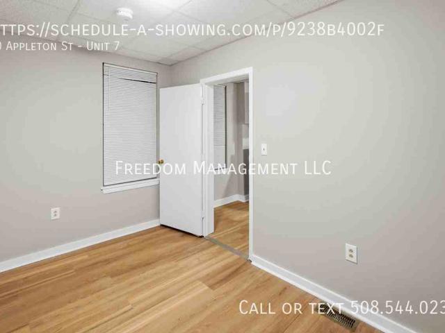 90 Appleton St 2 Bedroom Apartment for Rent at 90 Appleton St, Lowell, MA 01852 Back Central
