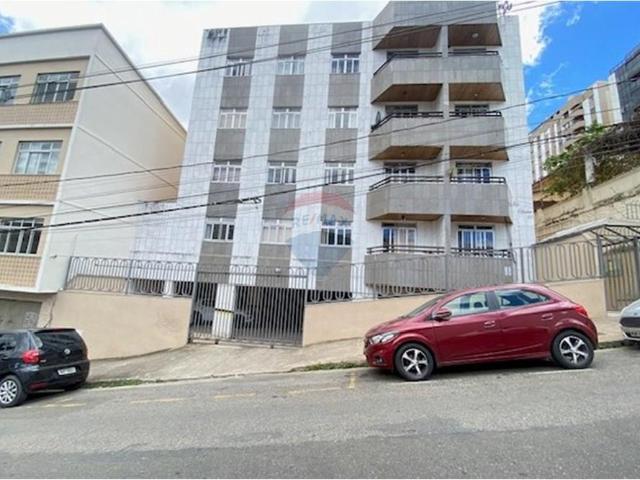 90 Área Útil Apartamento Alugar, 2 Dormitórios localizado em Granbery, Juiz de Fora, Minas Gerais, 36010 540 | Brasil