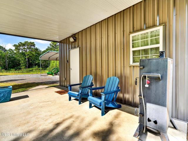 90 Boaz Place