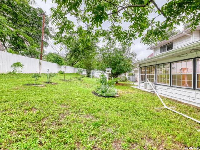 90 Bluet Ln