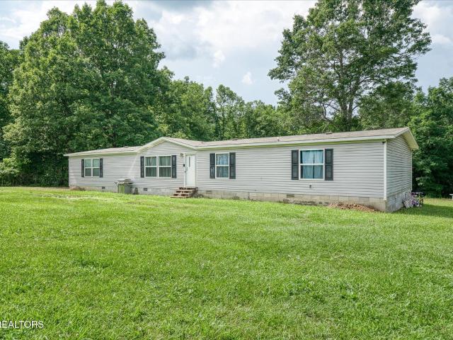 90 Byers Lane