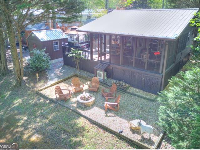 90 Campfire Dr, Cleveland, GA 30528