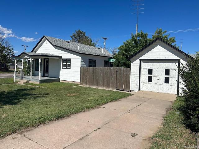 90 Cedar Avenue