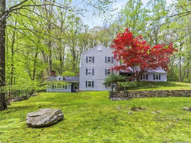 90 Chatham Rd, Stamford, CT 06903