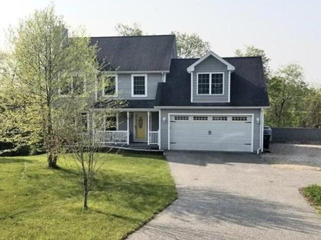 90 Chelsea Ct, Torrington, CT 06790