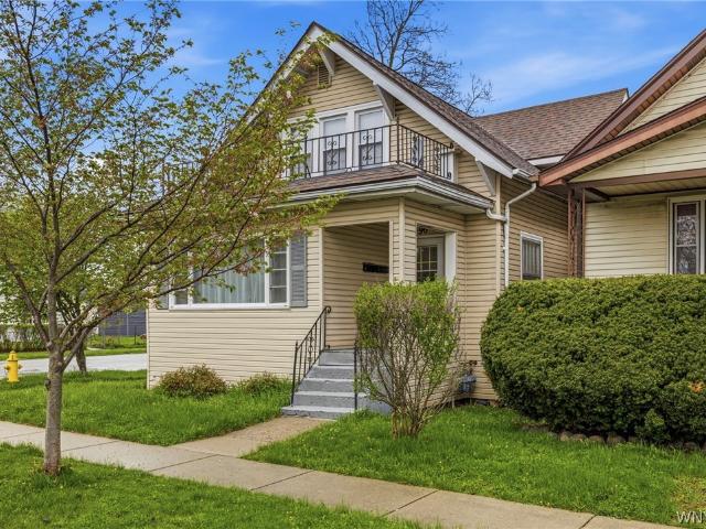 90 Clover Place