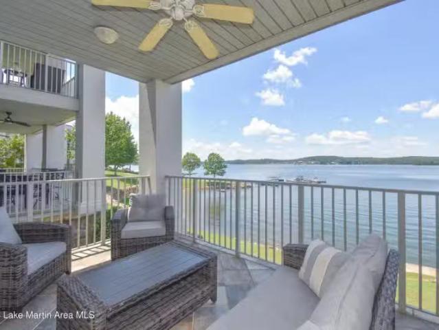 90 CROWNE POINTE RD UNIT 105, DADEVILLE, AL 36853
