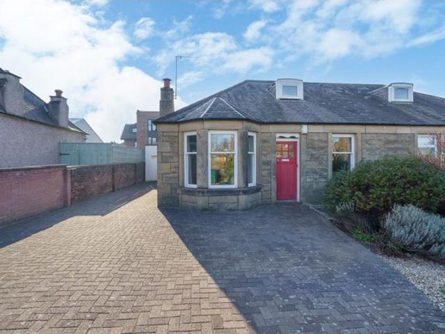 90 Duddingston Park, Portobello, EH15 1JZ