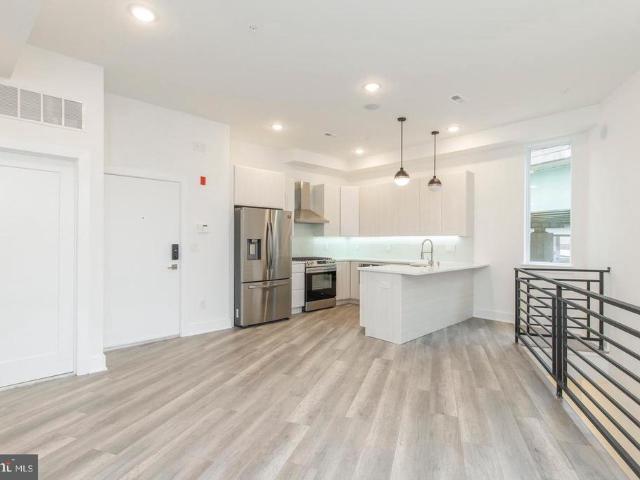 90 E Laurel Street # A