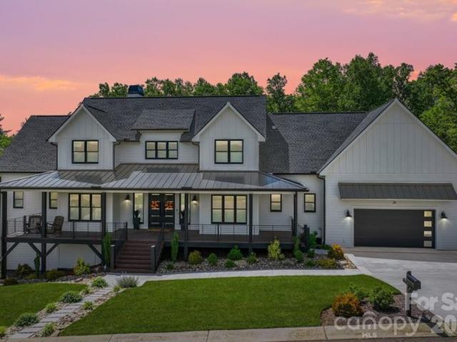 90 Gracie Ln, Weaverville, NC 28787