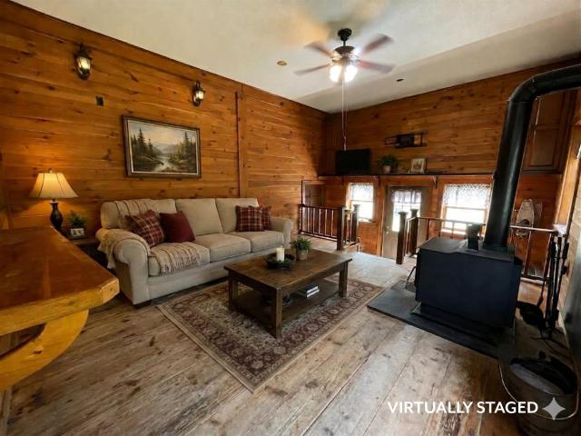 90 Green Woods Road