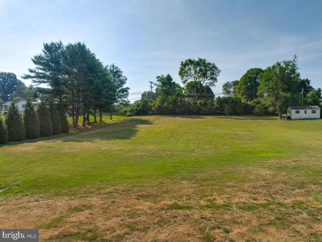 90 Griffith Way