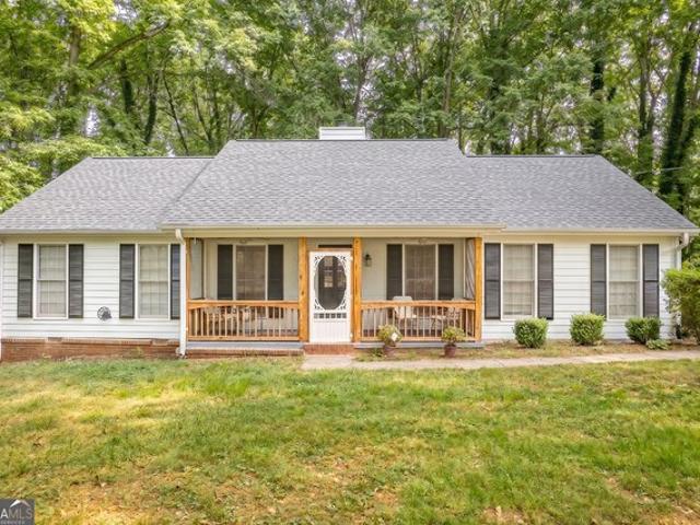 90 Hoglen Dr, Covington, GA 30016