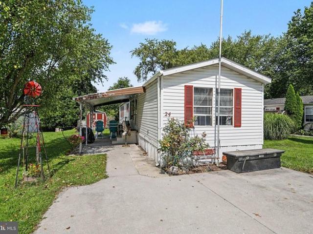 90 Knight Rd Trlr 24, Gettysburg, PA 17325