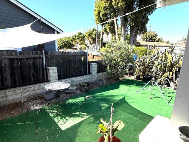 90 Leighton Dr, Ventura, CA 93001 | MLS #226001 VC
