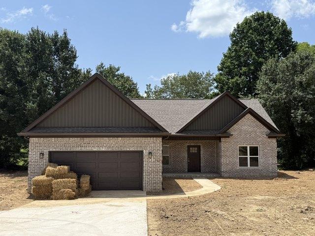 90 Lexie Ln, Lawrenceburg, TN 38464