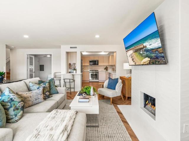 90 Montego Ct, Coronado, CA 92118 | MLS #PTP2603