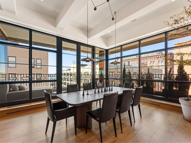 90 Morton St Apt 8A, New York, NY 10014
