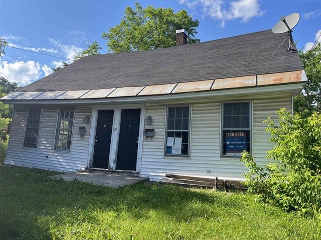 90 Mount Vernon St, Saint Johnsbury, VT 05819