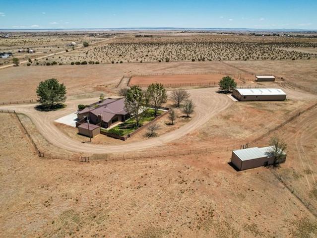 90 Nugent Rd, Edgewood, NM 87015