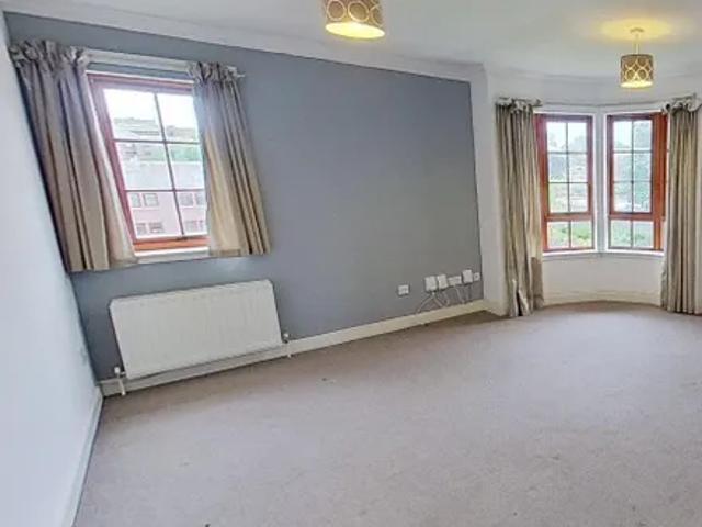 90 Orchard Brae Avenue, City of Edinburgh, EH4 2UT, United Kingdom | 2 bed house for rent #166978122 | Rentberry