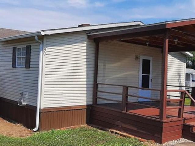 90 Penn Valley Vlg, Lititz, PA 17543