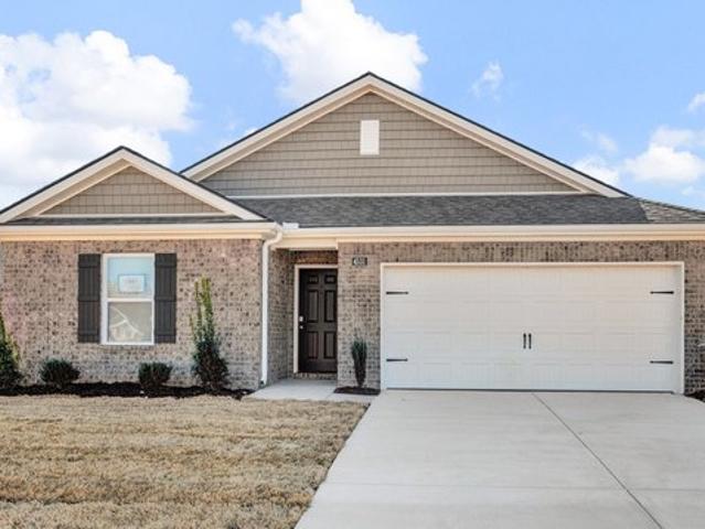 90 Pine St, Byhalia, MS 38611